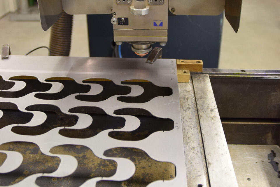 Micro laser cutting – ILT Industrial Laser Technology